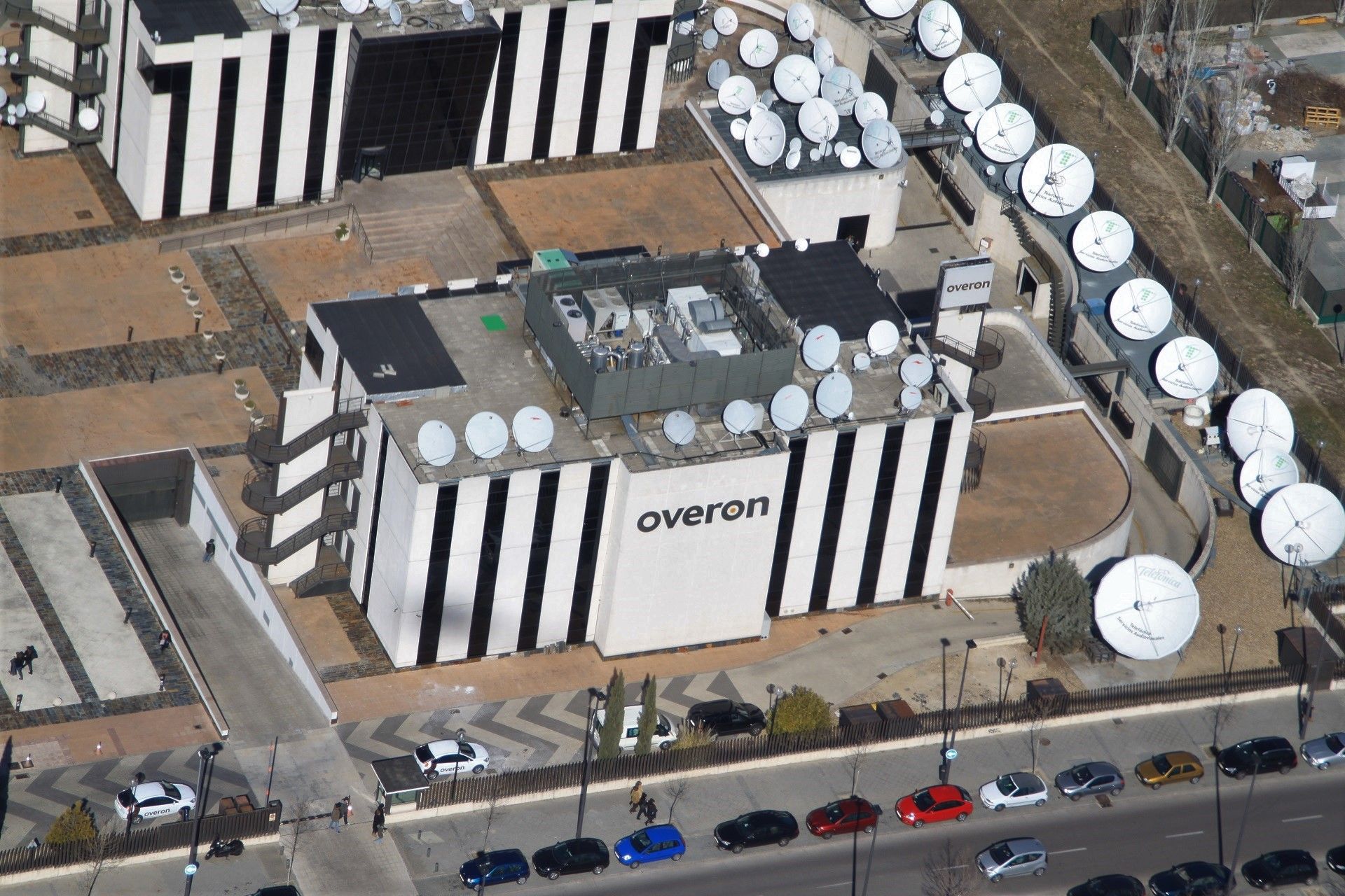 Contact | Overon